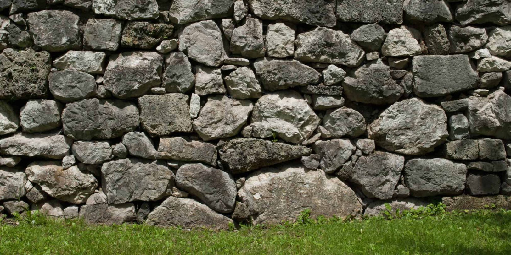 Natursteinmauer für den Garten - Heimmeister